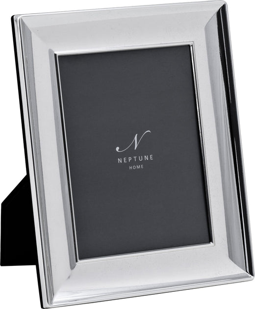 Neptune Porter Silver Plated Photo Frame - Various Sizes – Concepts of Rye